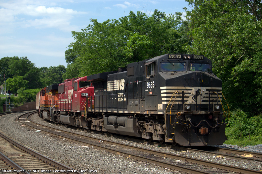 NS D9-44CW 9689 leads 39G